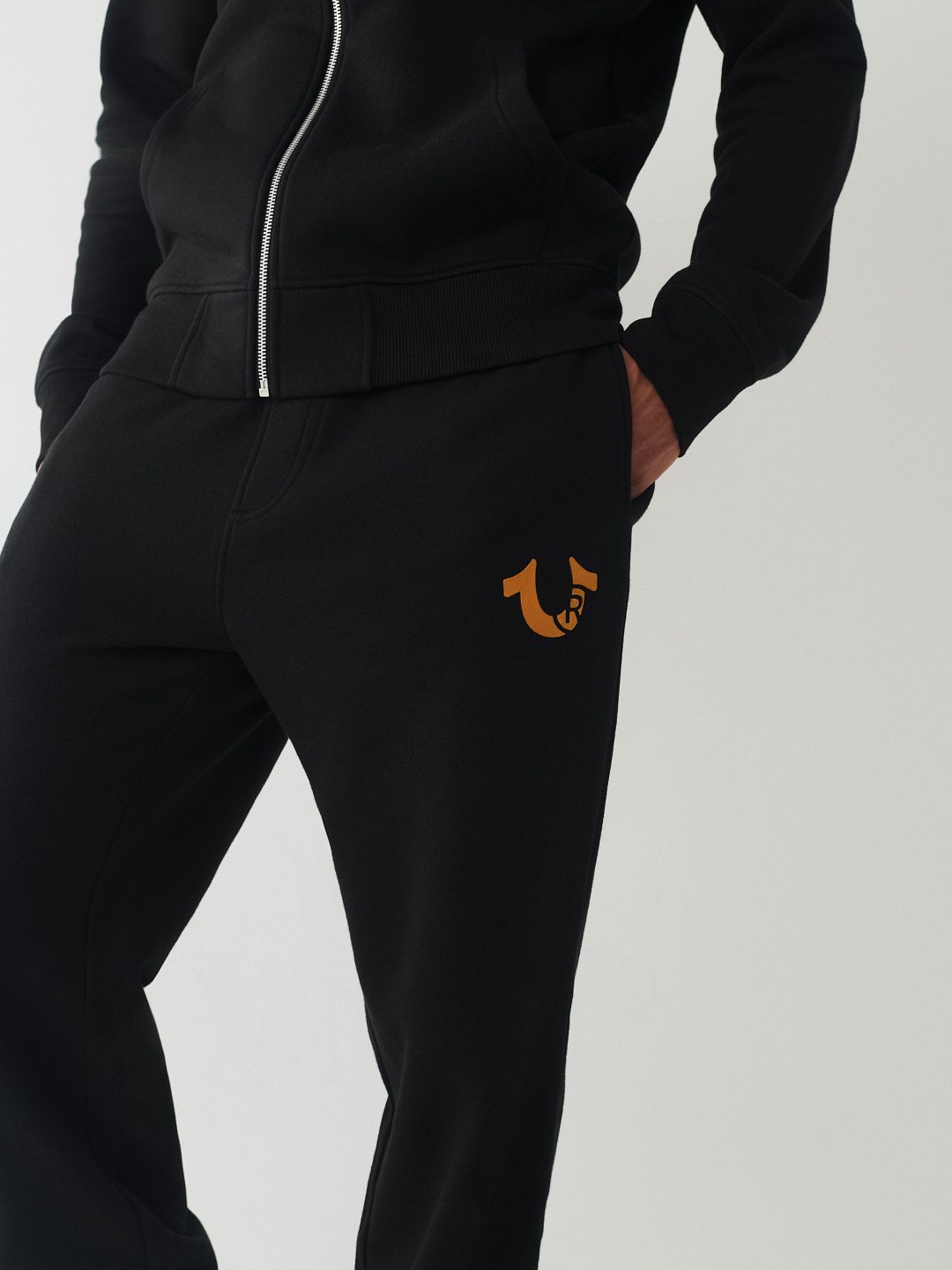 LOGO JOGGER