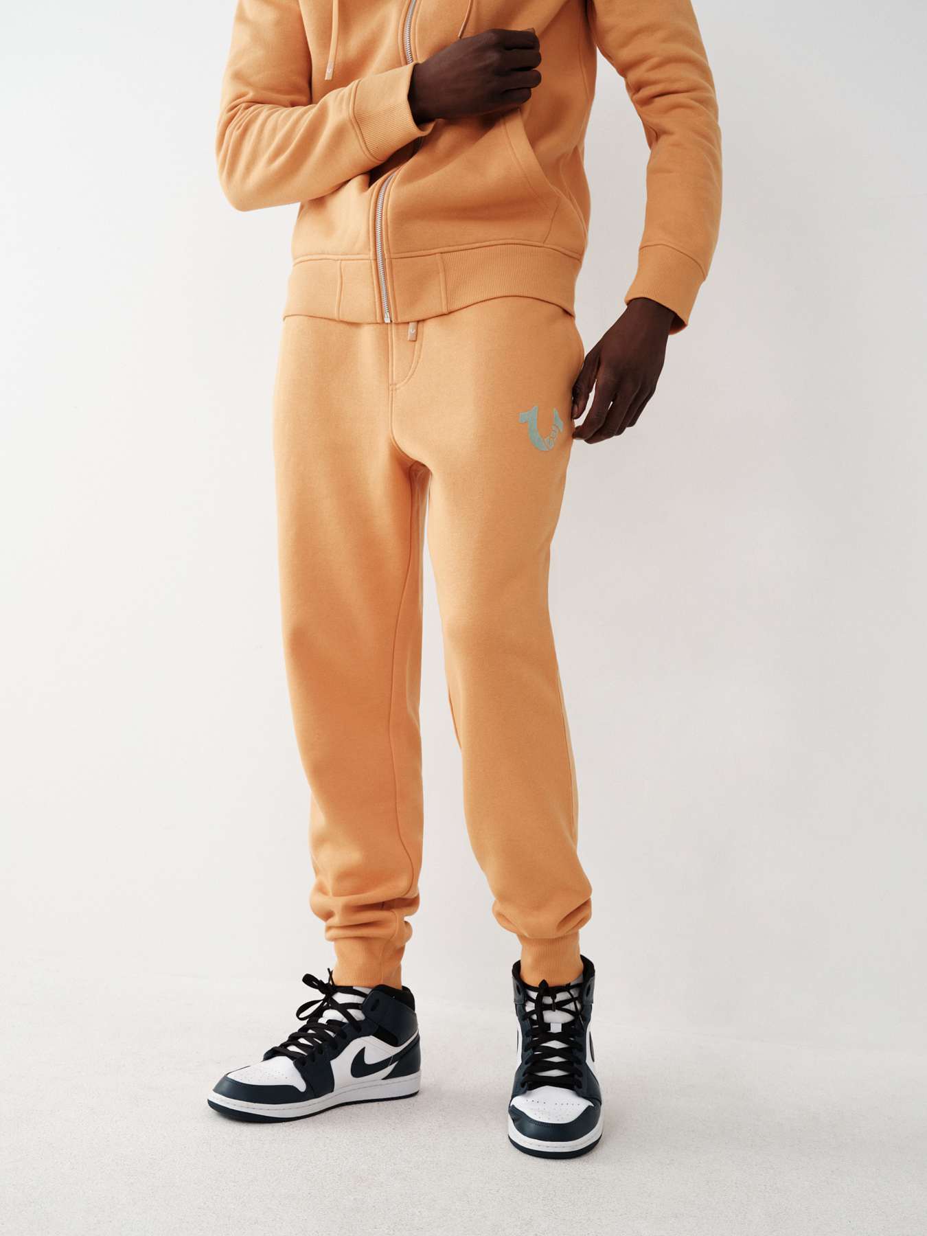 LOGO JOGGER | True Religion