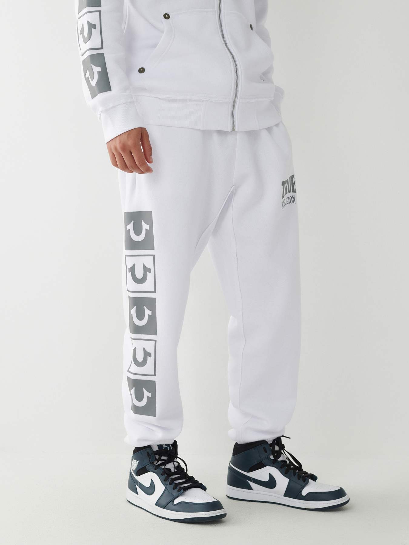 RELAXED LOGO JOGGER