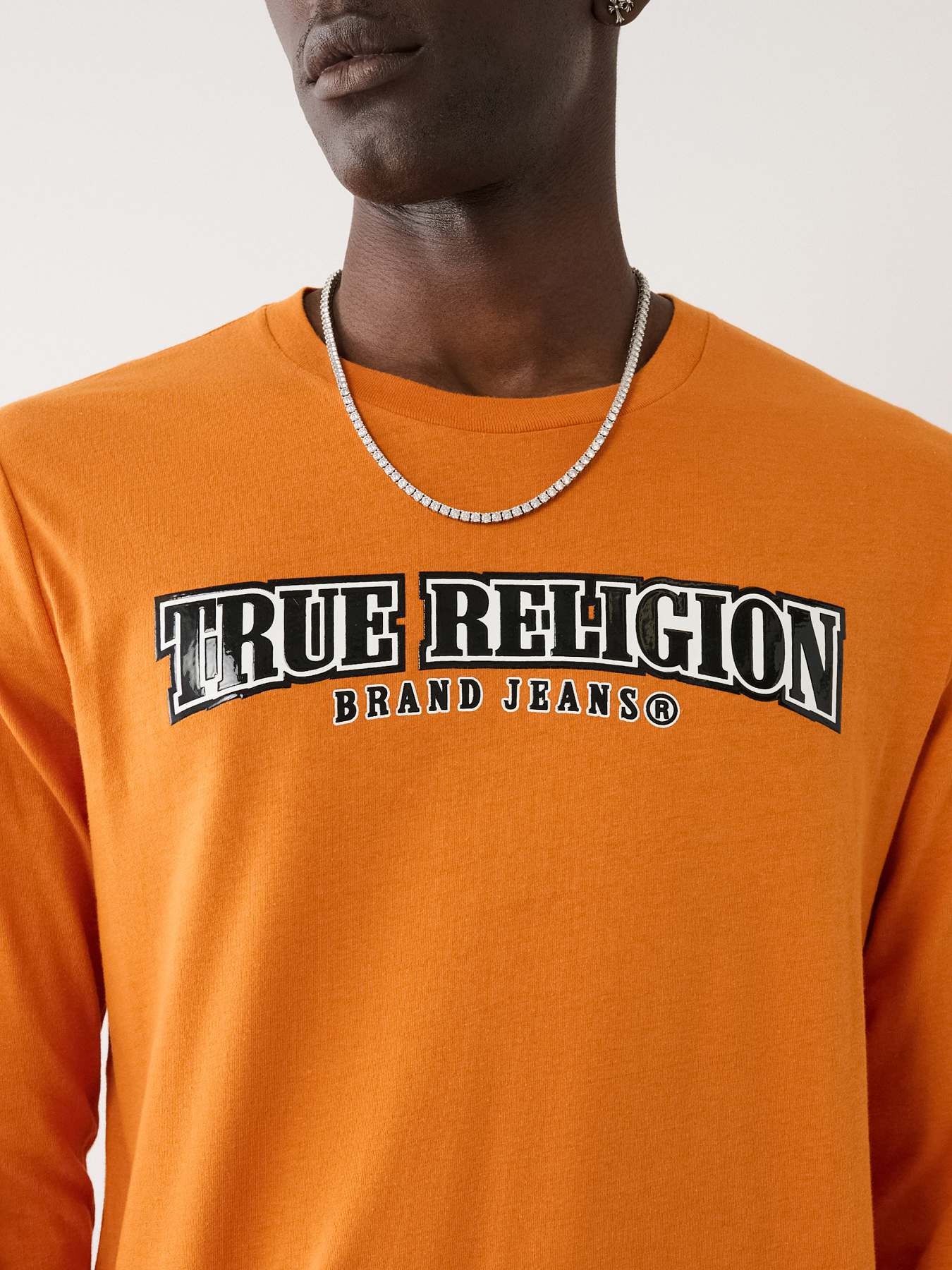 LONG SLEEVE TRUE LOGO TEE