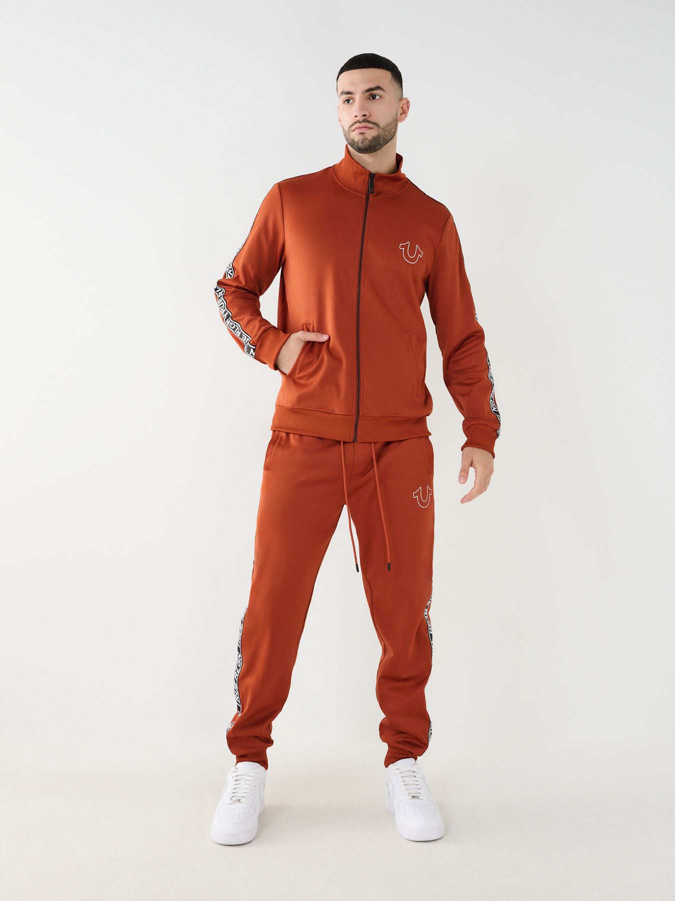 TRUE LOGO TRIM TRACK JOGGER | True Religion