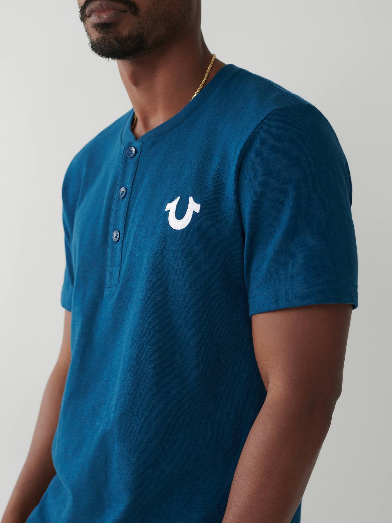 HENLEY TEE