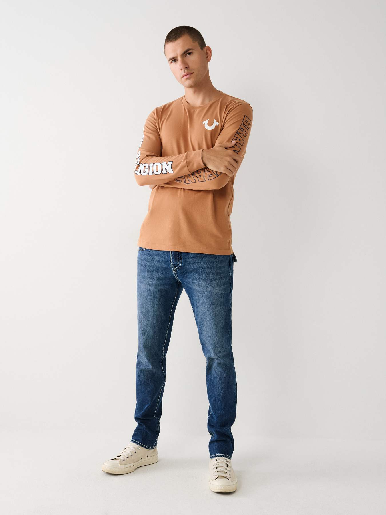 LONG SLEEVE TRUE LOGO TEE