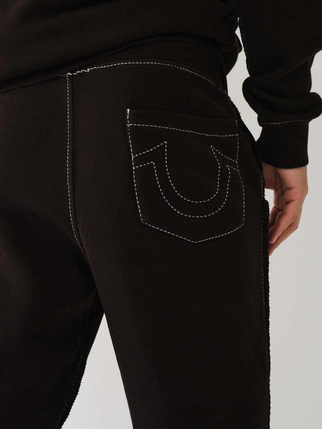 BIG T DRAWSTRING JOGGER - Black | True Religion