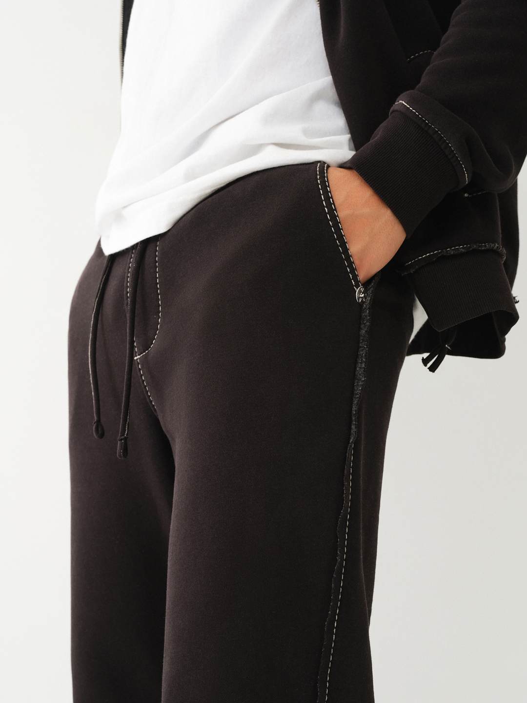 BIG T DRAWSTRING JOGGER | True Religion