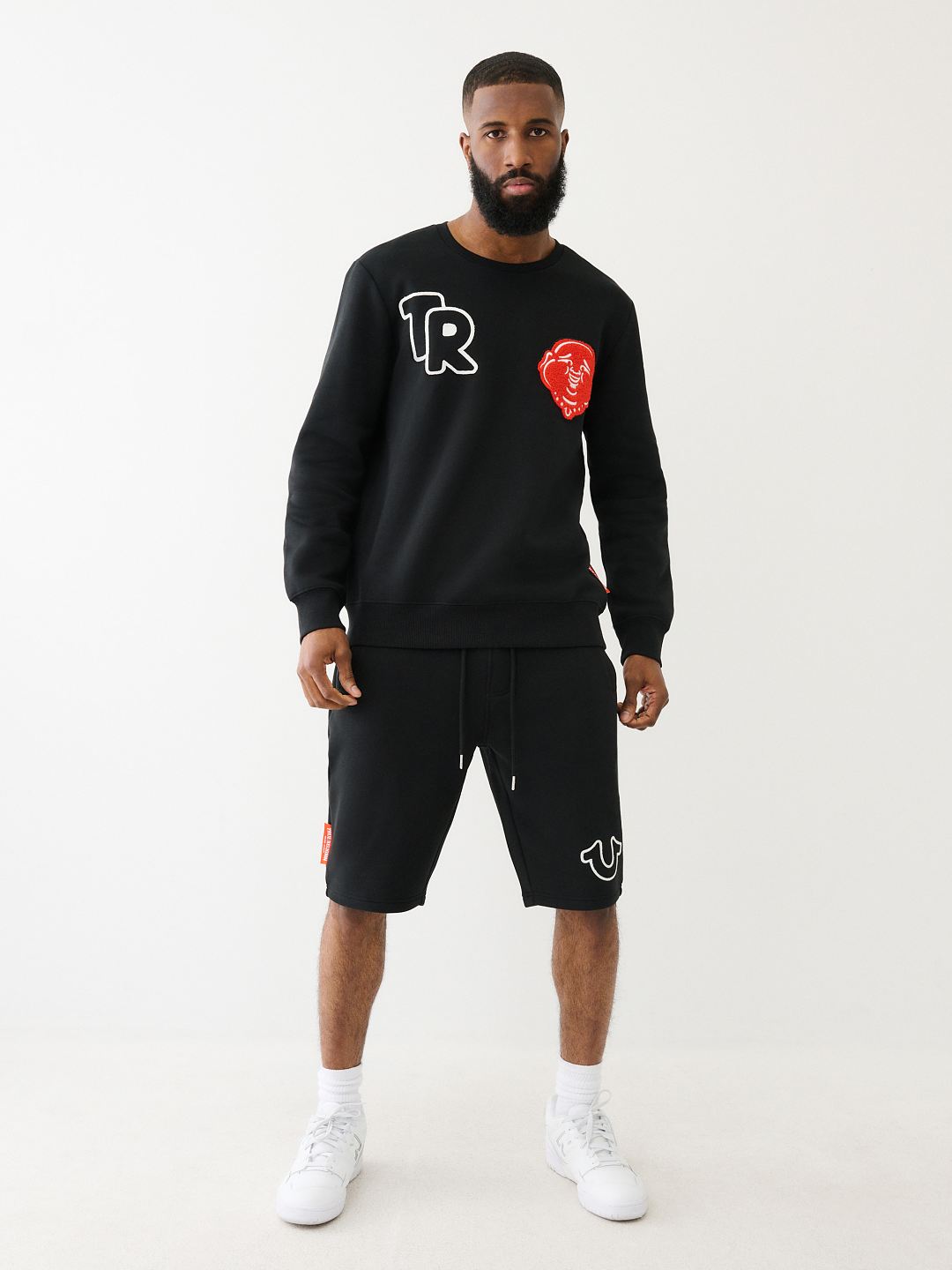 EMBROIDERED HORSESHOE SWEAT SHORT