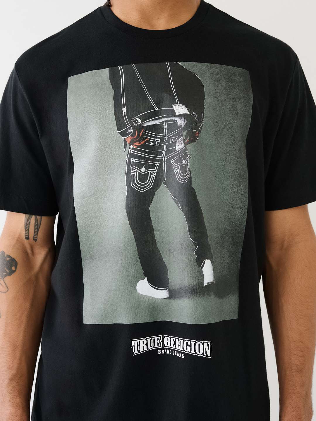 TR PHOTO GRAPHIC TEE | True Religion
