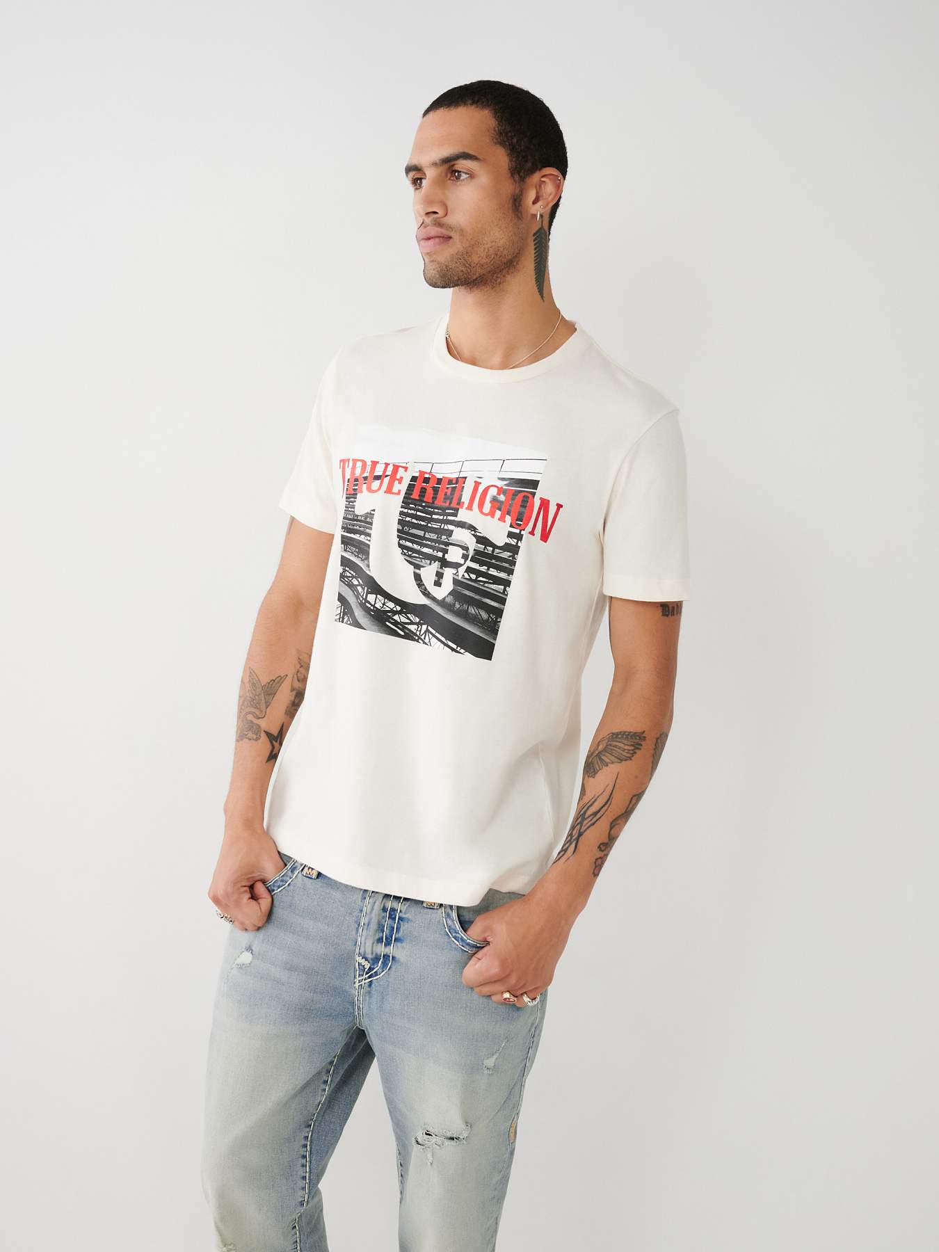 TRUE GRAPHIC TEE