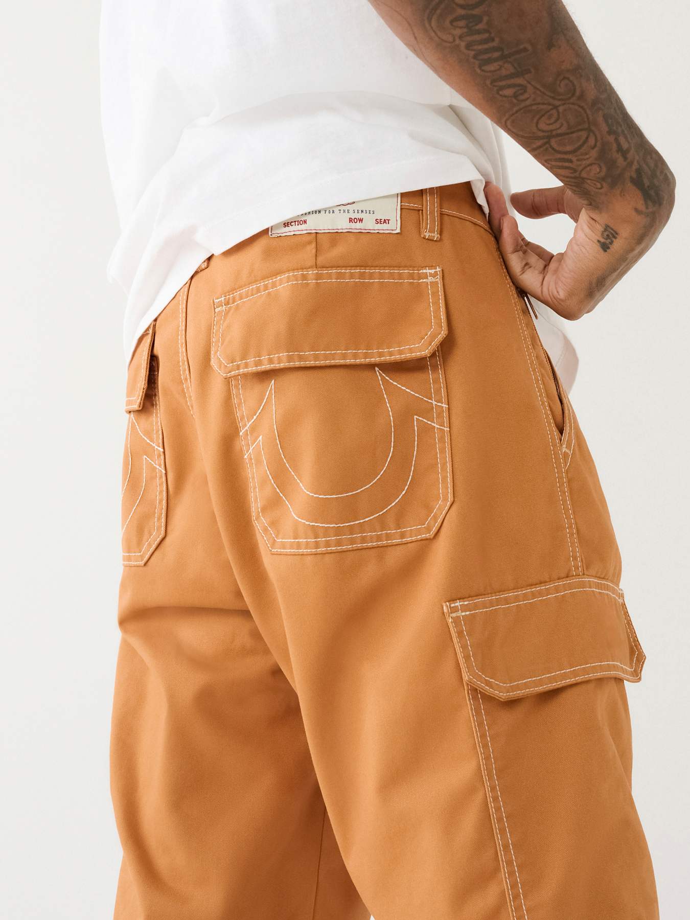 TRUE RELIGION CARGO SHORT