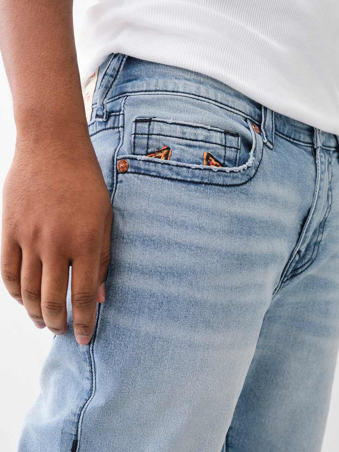 RICKY RAINBOW STITCH SHORT - NIHAL LIGHT WASH | True Religion