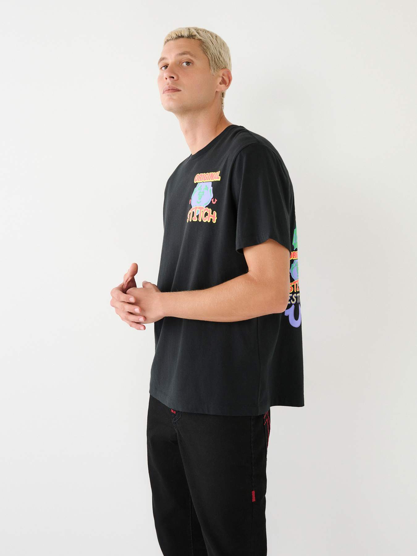 STITCH ENERGY GRAPHIC RELAXED TEE
