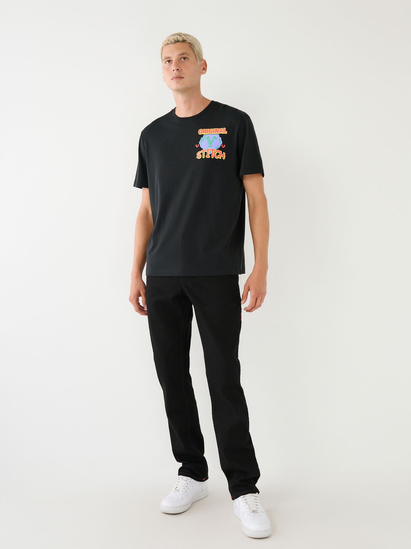 STITCH ENERGY GRAPHIC RELAXED TEE