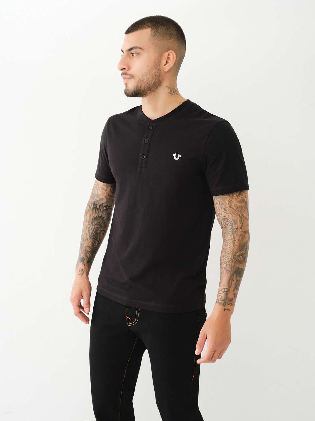 LOGO PLACKET SHORT SLEEVE HENLEY TEE | True Religion