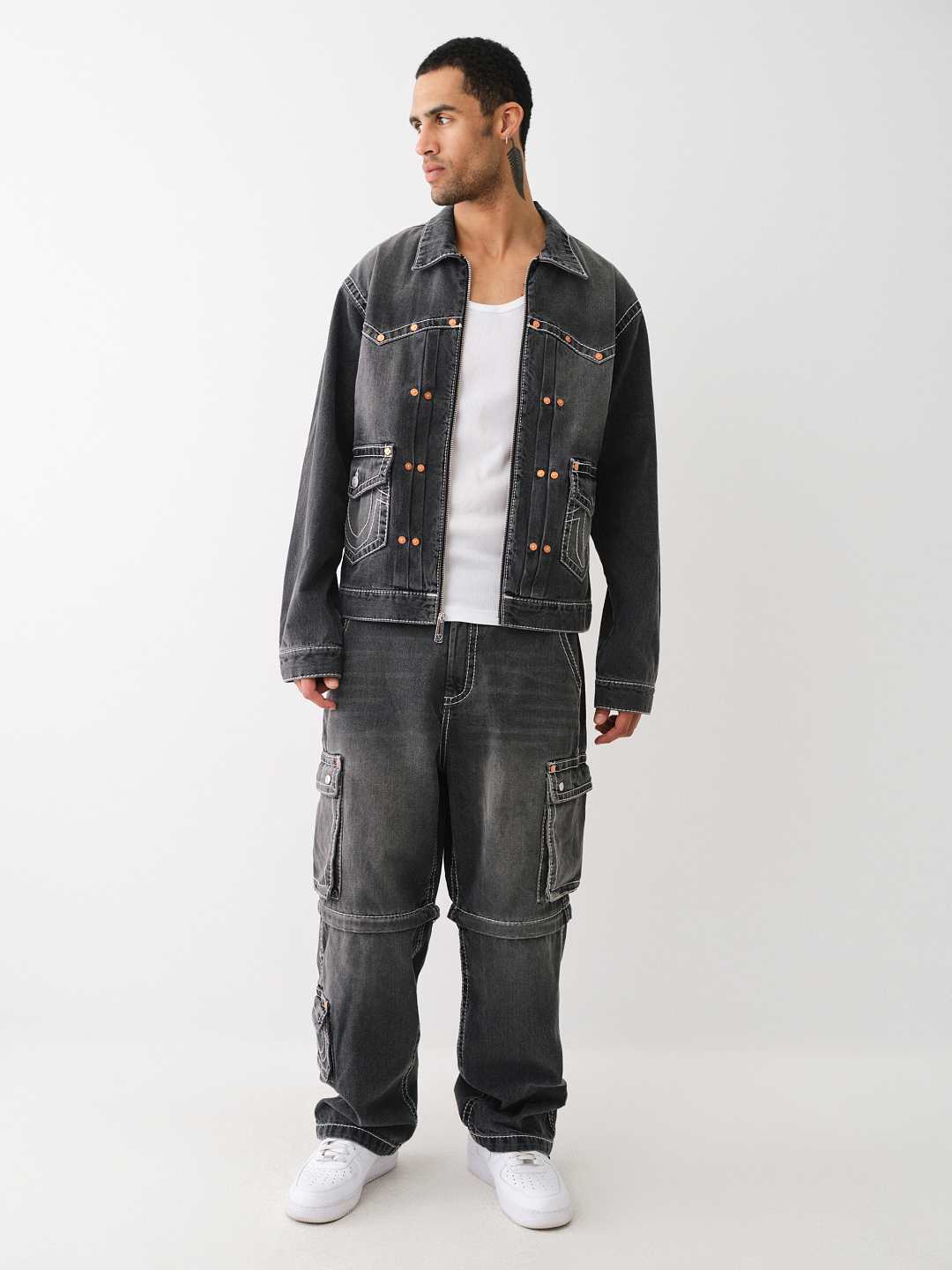 RIVET BIG T ZIP DENIM JACKET | True Religion RIVET BIG T ZIP DENIM JACKET | True Religion