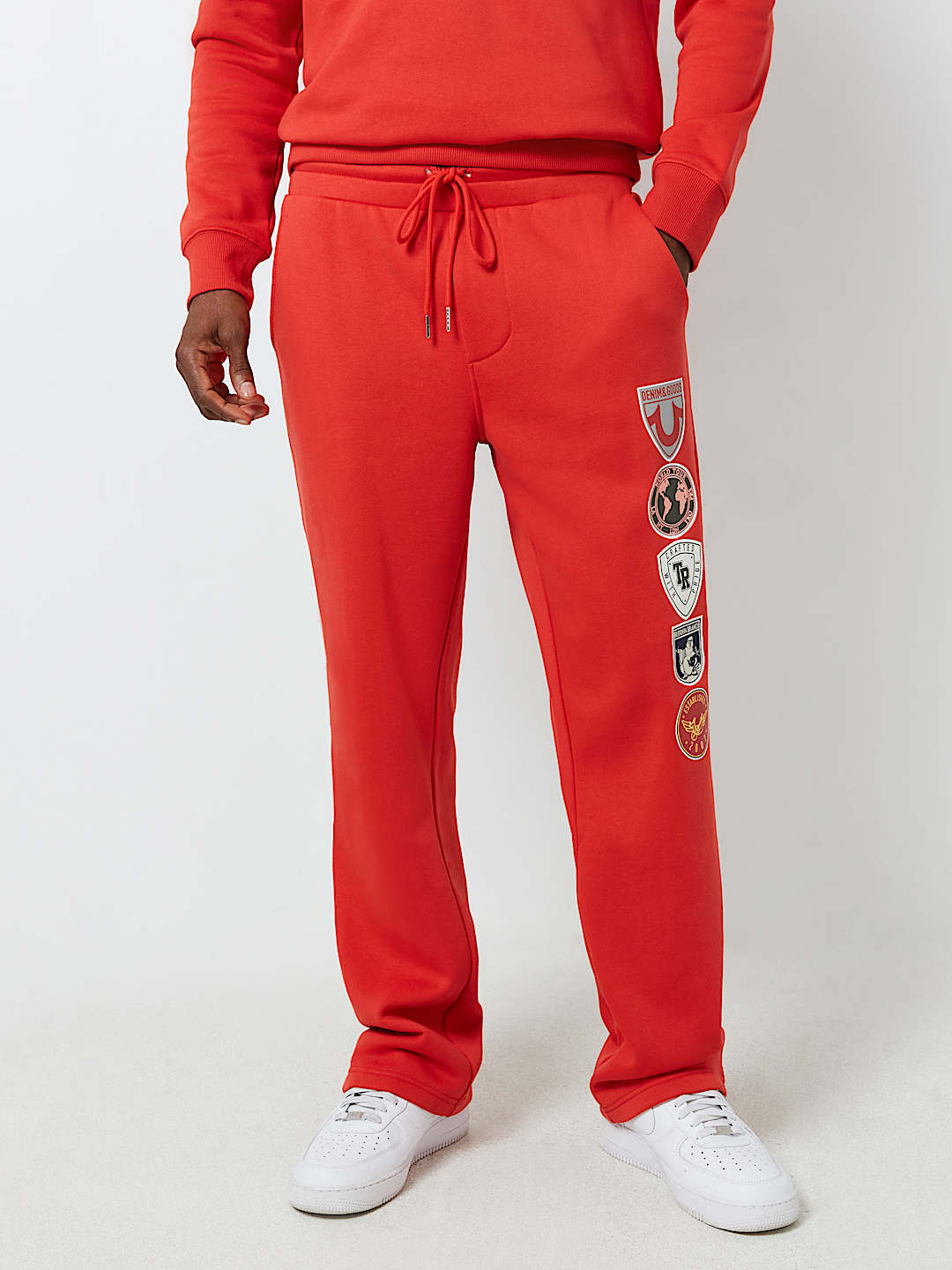 PATCH STRAIGHT LEG SWEAT PANT