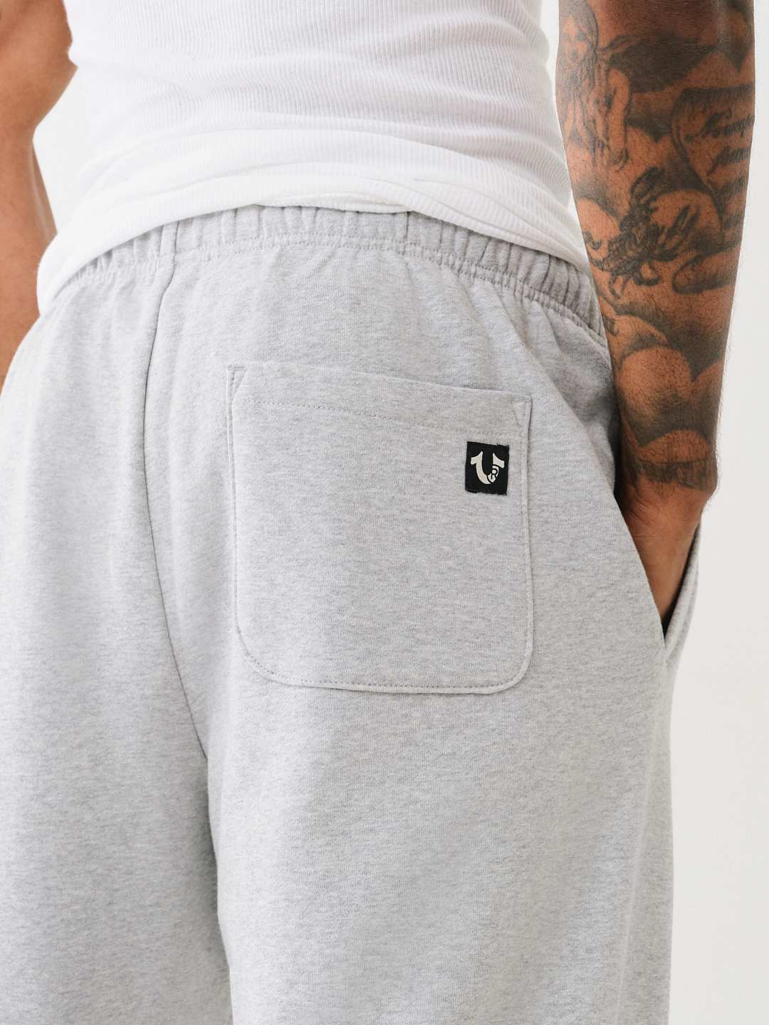 ARCH LOGO HIGH PILE JOGGER