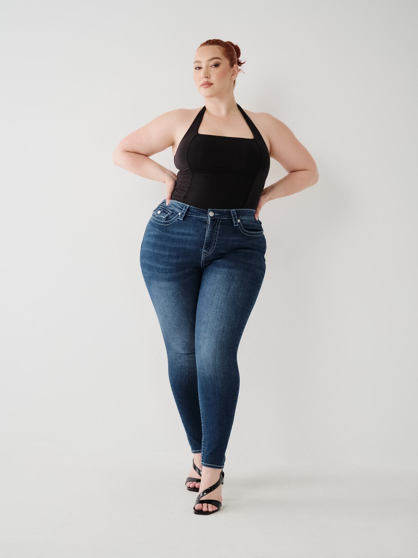 JENNIE MID RISE CURVY SKINNY JEAN