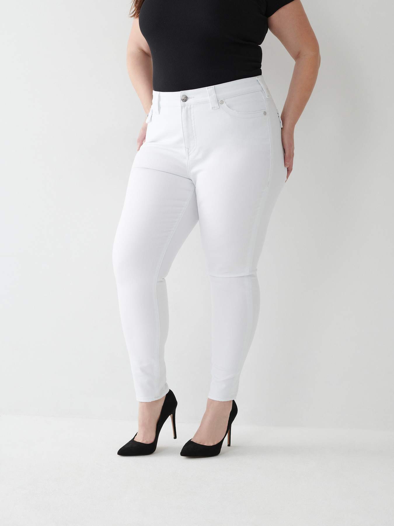 JENNIE MID RISE CURVY SKINNY JEAN