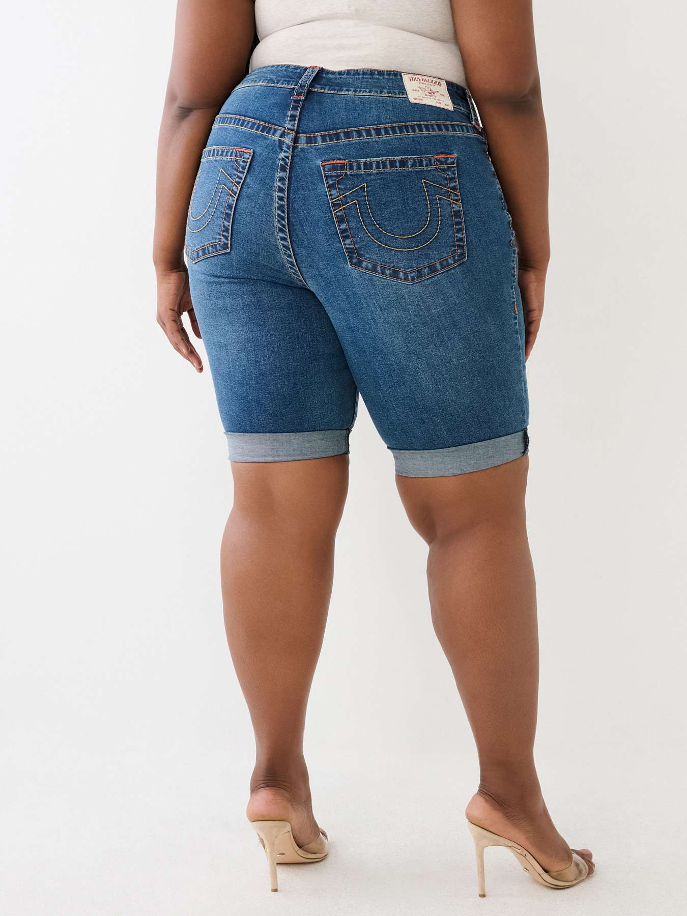 PLUS RILEY MID RISE BERMUDA SHORT | True Religion