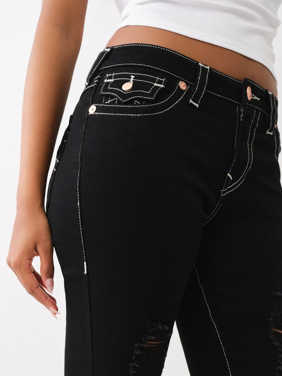 RILEY DISTRESSED BERMUDA SHORT - Black Rinse Destroy | True Religion