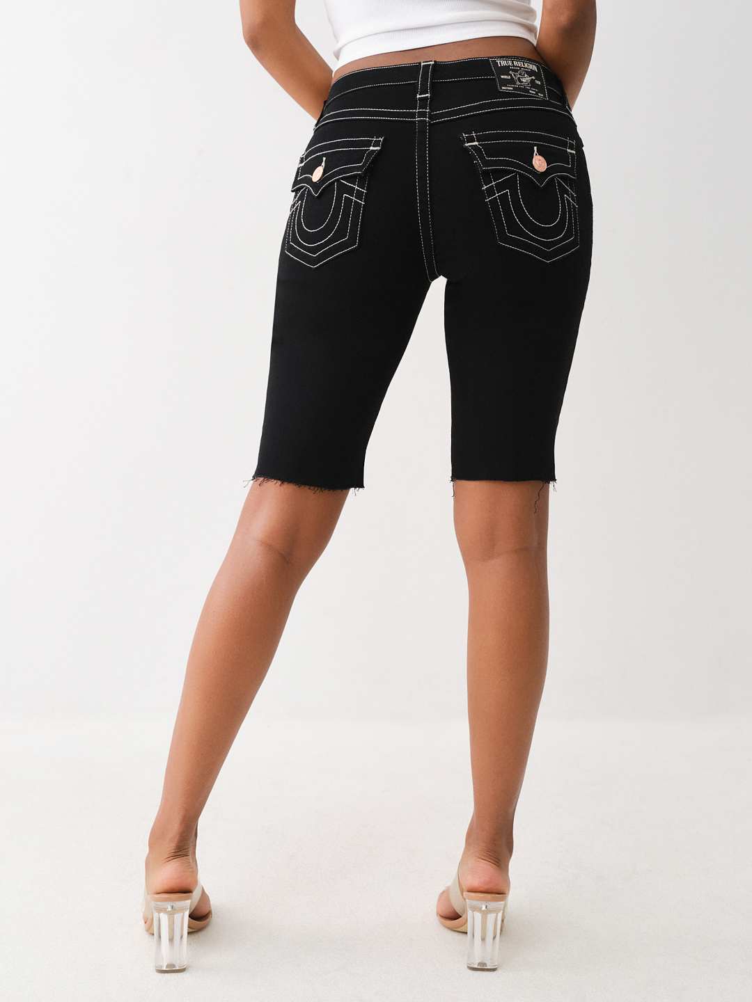 RILEY DISTRESSED BERMUDA SHORT - Black Rinse Destroy | True Religion
