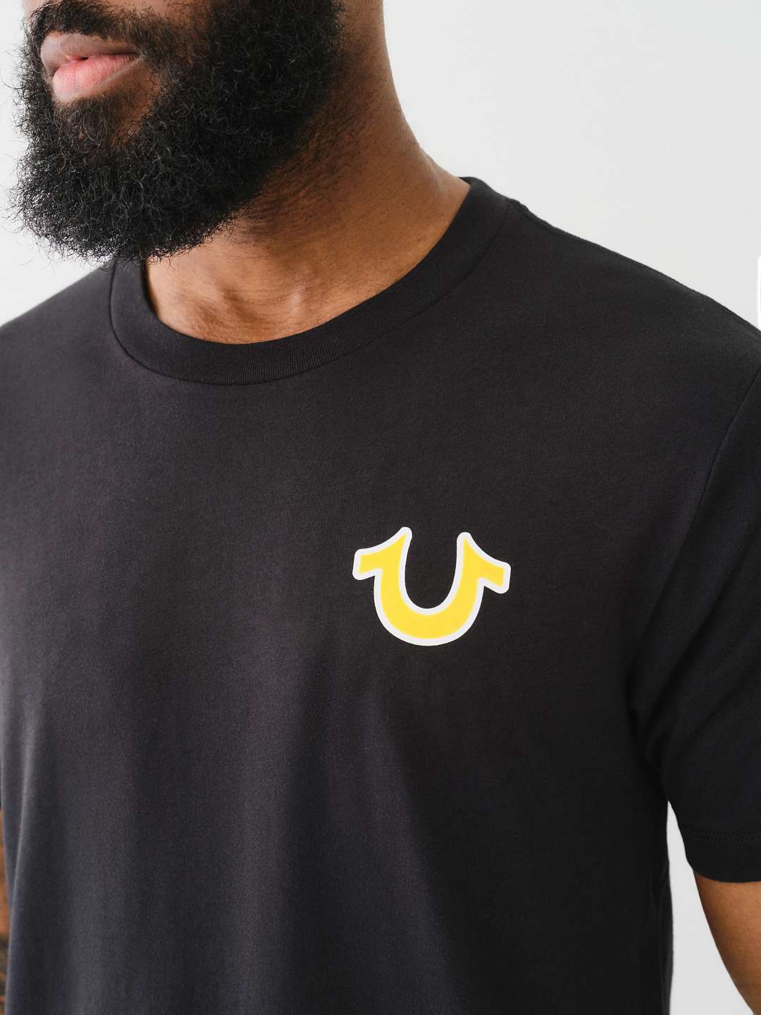FLOCKED LOGO TEE | True Religion